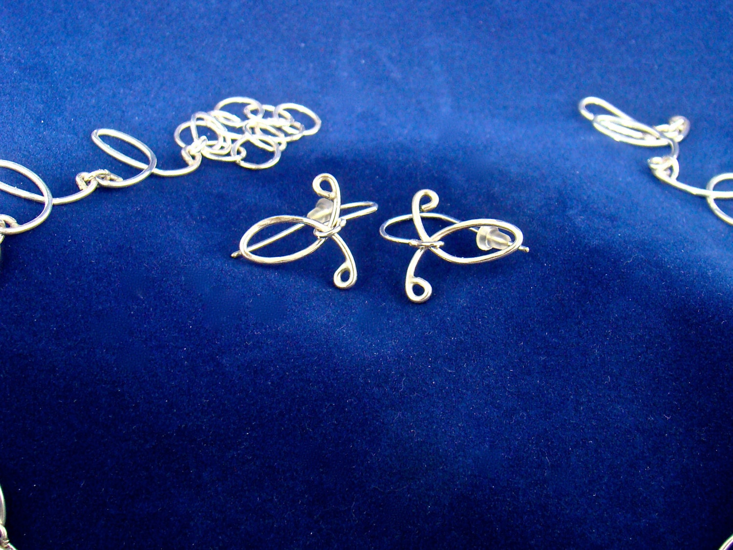 Sterling Silver Swirled Loop Necklace With Matching Earrings - Etsy Sweden