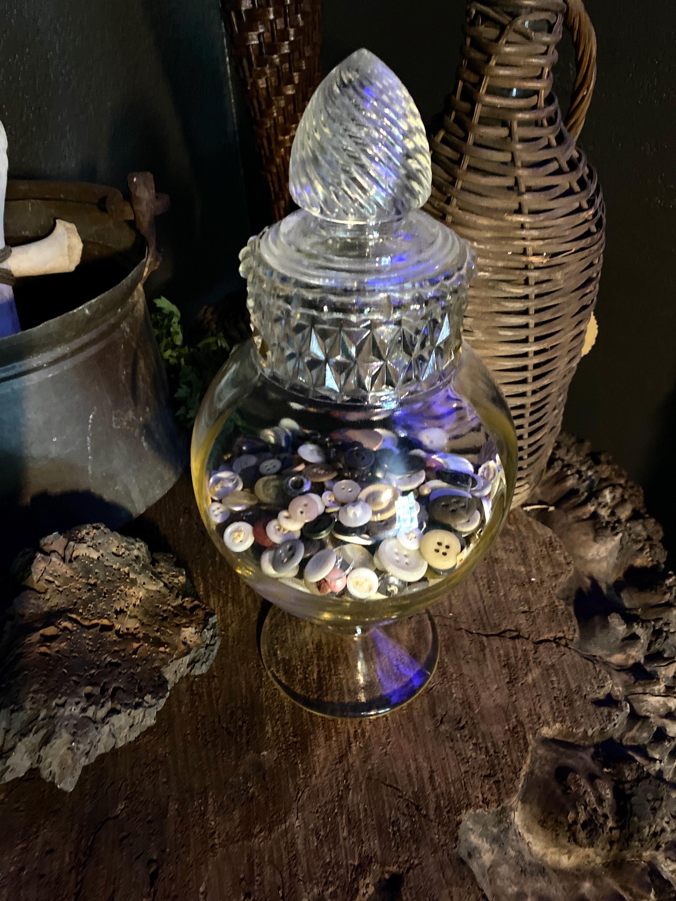 ANTIQUE CANDY JAR With Old Vintage Button Collection - Etsy
