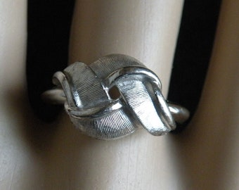 Vintage AVON Ring, AVON Jewelry, Love Knot Ring, Silver Tone Adjustable Ring, Everyday Ring ...