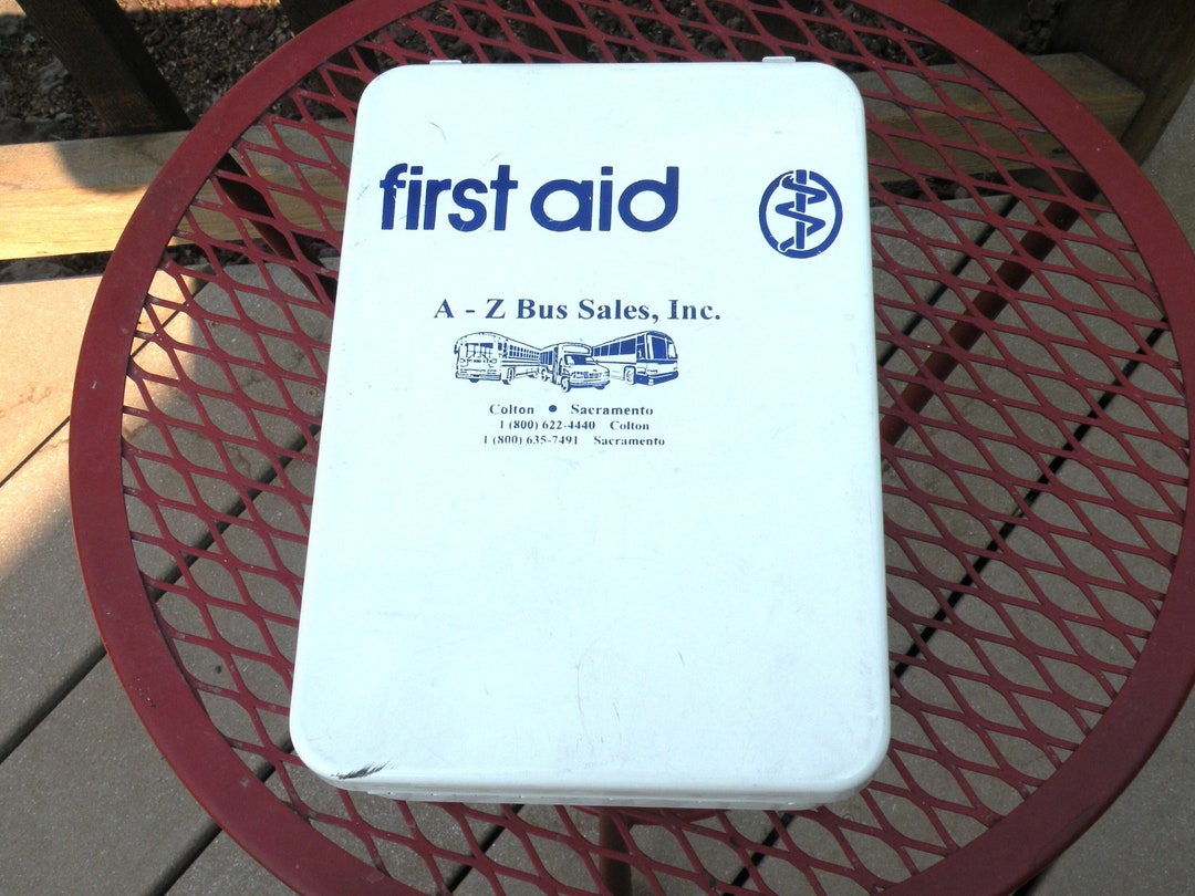 Vintage Metal First Aid Kit, Wall Mount and Portable First Aid Kit - Etsy