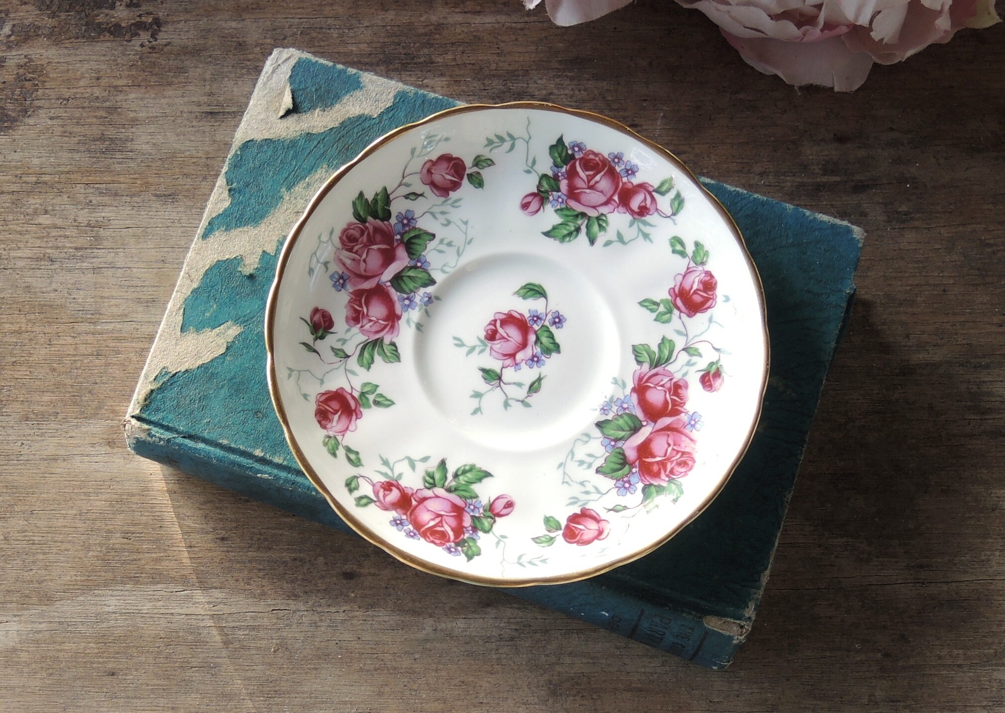 Royal Grafton Pink and Red Roses Tea Cup and Saucer Set | Etsy