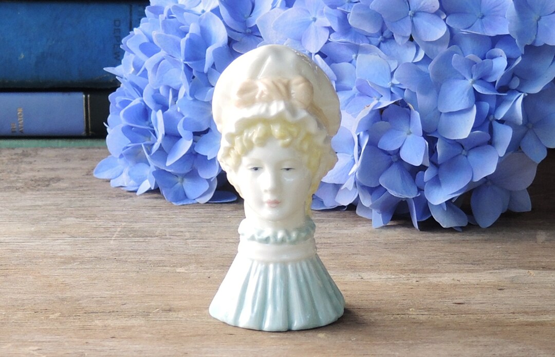 Royal Worcester Mob Cap Candle Snuffer Ca. 1976 Made in England Bone ...