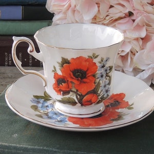 Elizabethan Poppies Teacup Set English Fine Bone China - Etsy