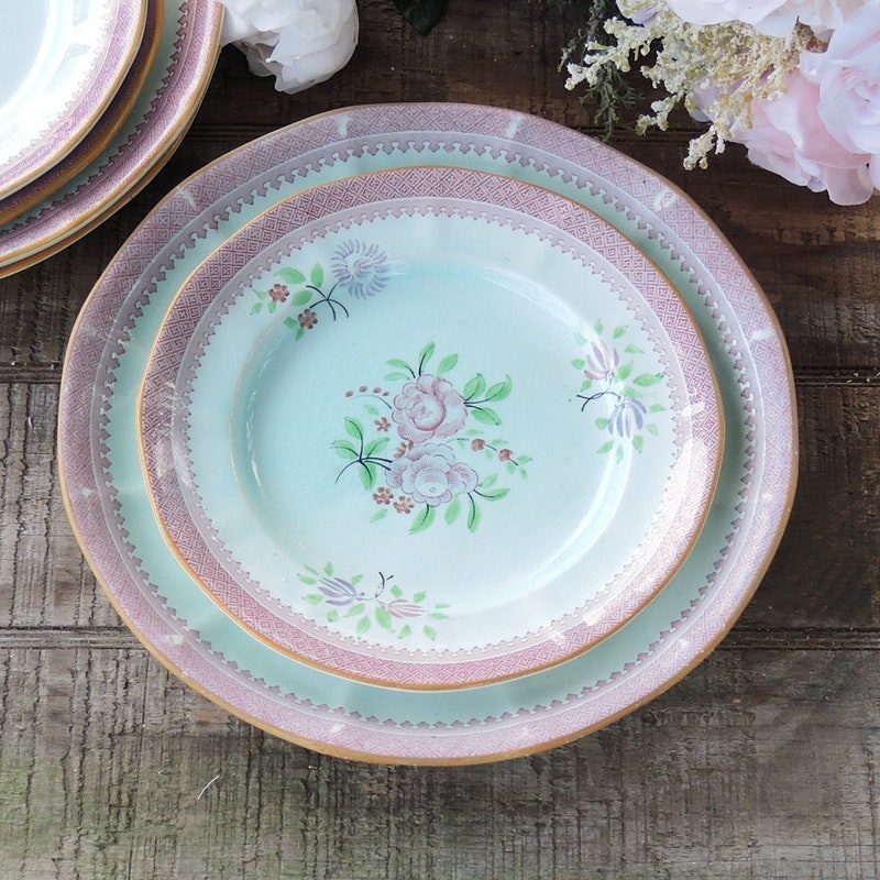 Adams Calyx Ware - Etsy