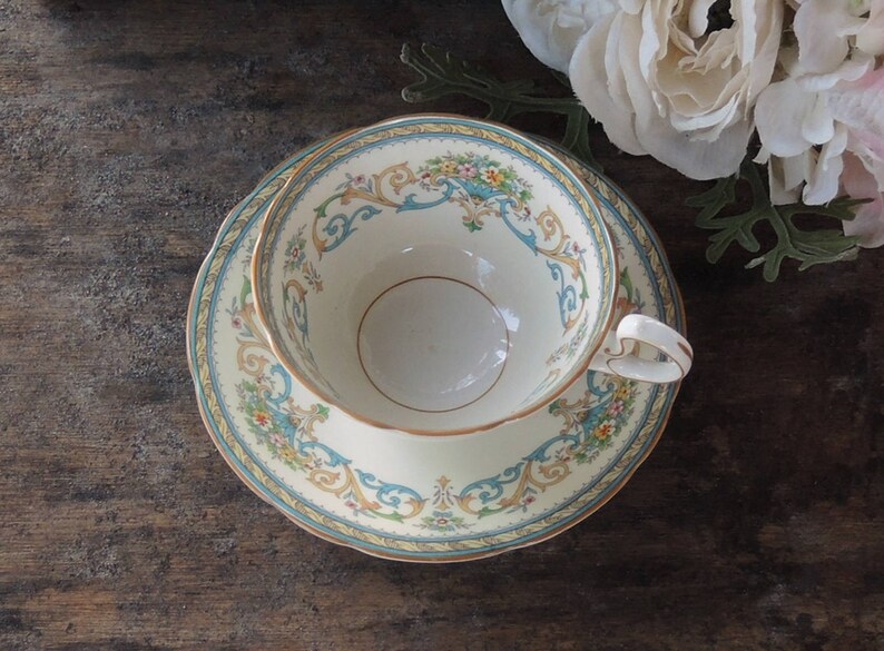 Aynsley Tea Cup and Saucer Set Henly Ornatevintage Teacup Set English ...