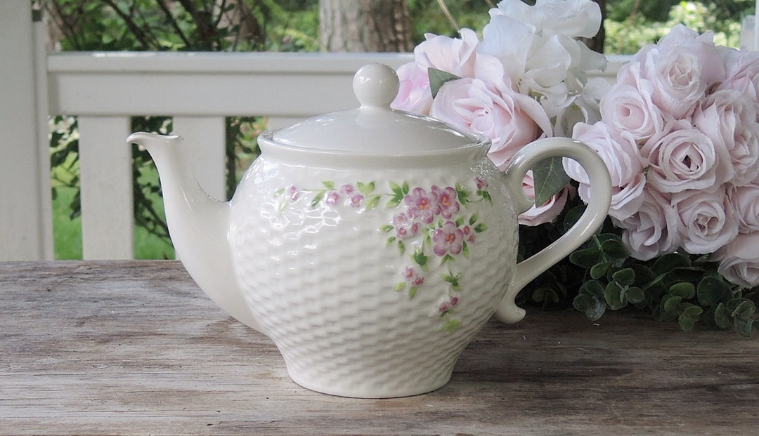 Teleflora Cream Basketweave and Pink Roses Tea Pot Floral Tea Pot 1985 ...
