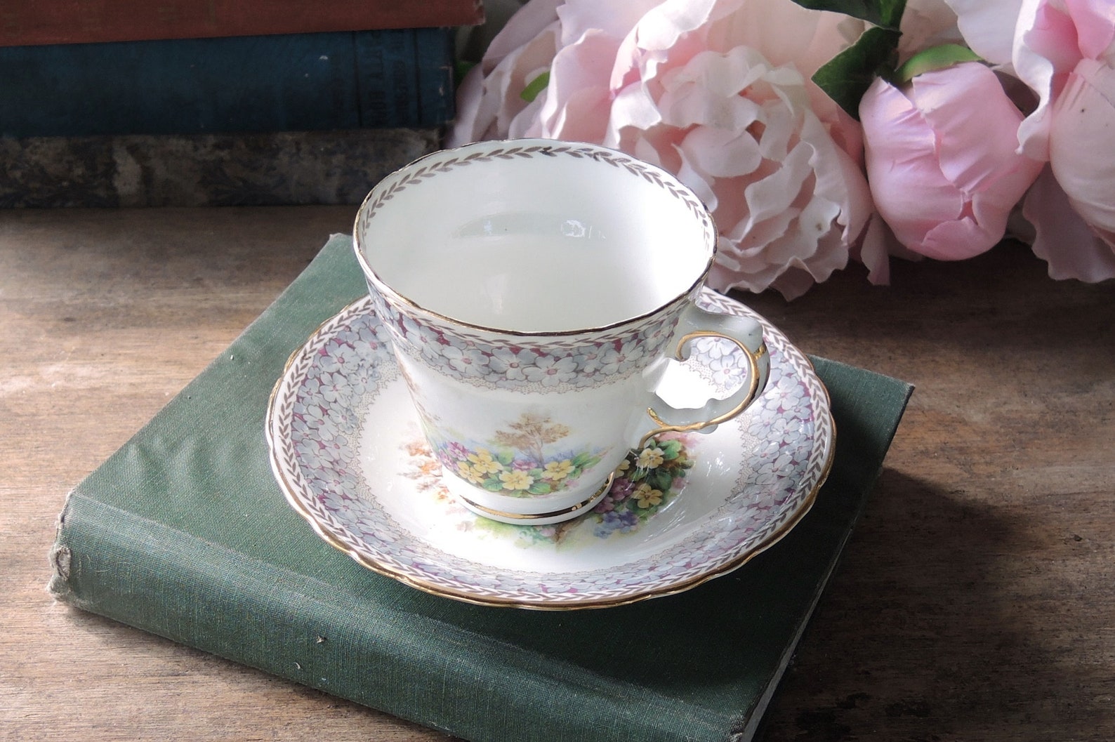Sutherland Woodland Dell Footed Tea Cup and Saucer Set H & M - Etsy