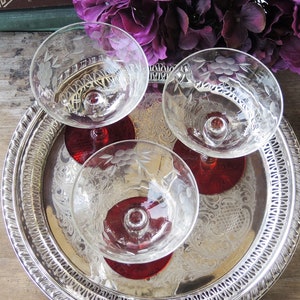 Louie Weston Red Footed Etched Clear Crystal Champagne Glasses Set of 3 ...