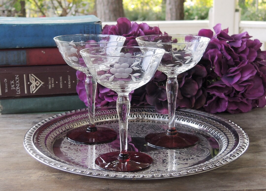 Louie Weston Red Footed Etched Clear Crystal Champagne Glasses Set of 3 ...