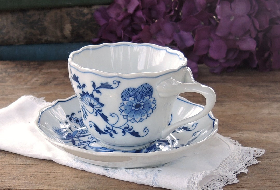 Blue Danube Tea Cup and Saucer Blue White Tea Cup Set Blue Onion Flat ...