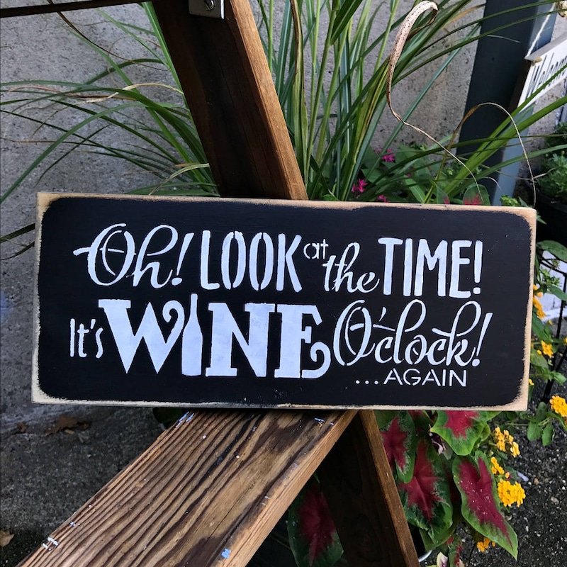 Wine Oclock - Etsy