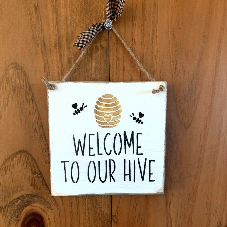 Welcome to Our Hive Cute Bee Sign Bee Lover Gift Idea - Etsy