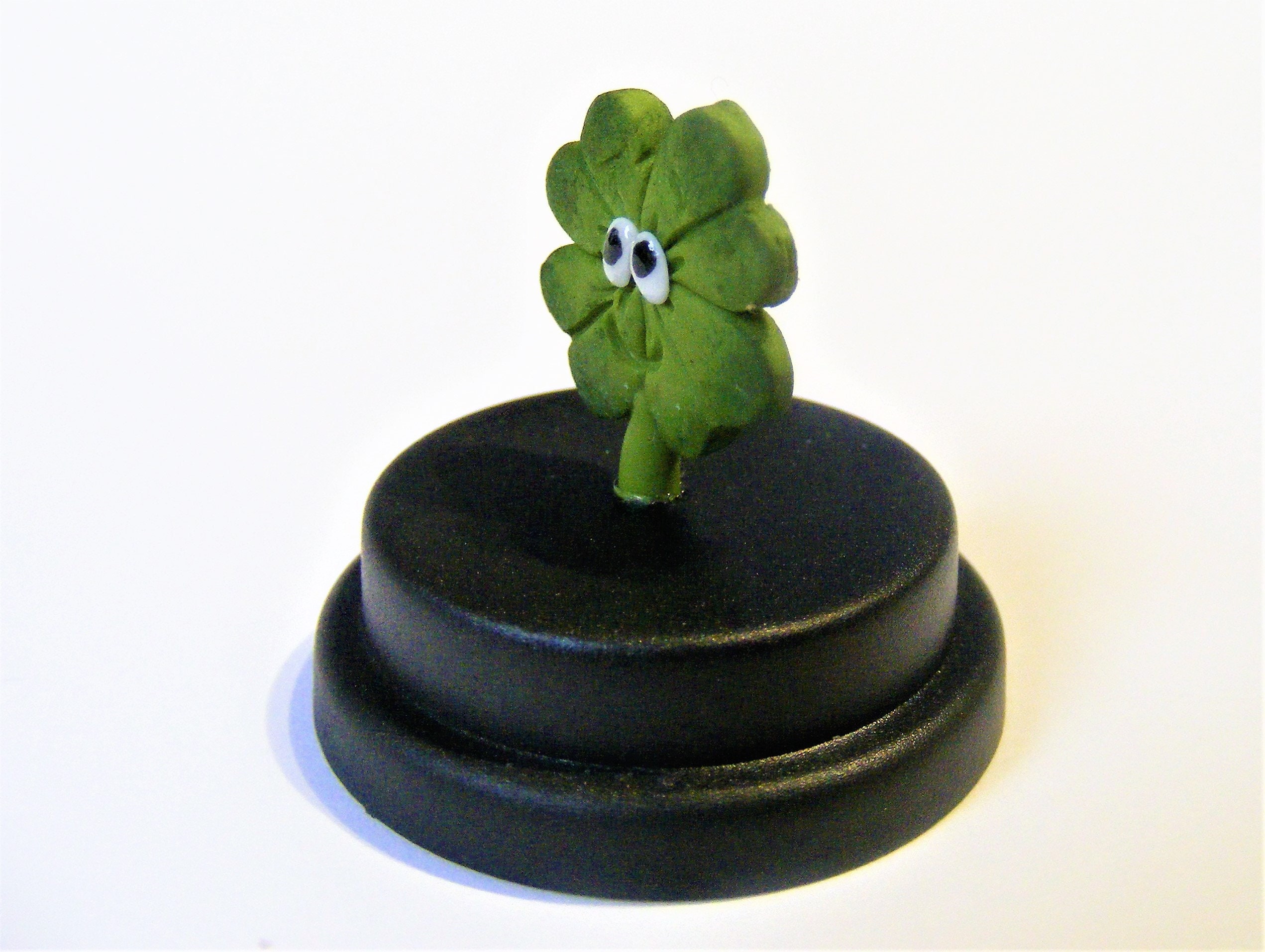 Four Leaf Clover Pet © 4 leaf clover lucky charm good luck | Etsy