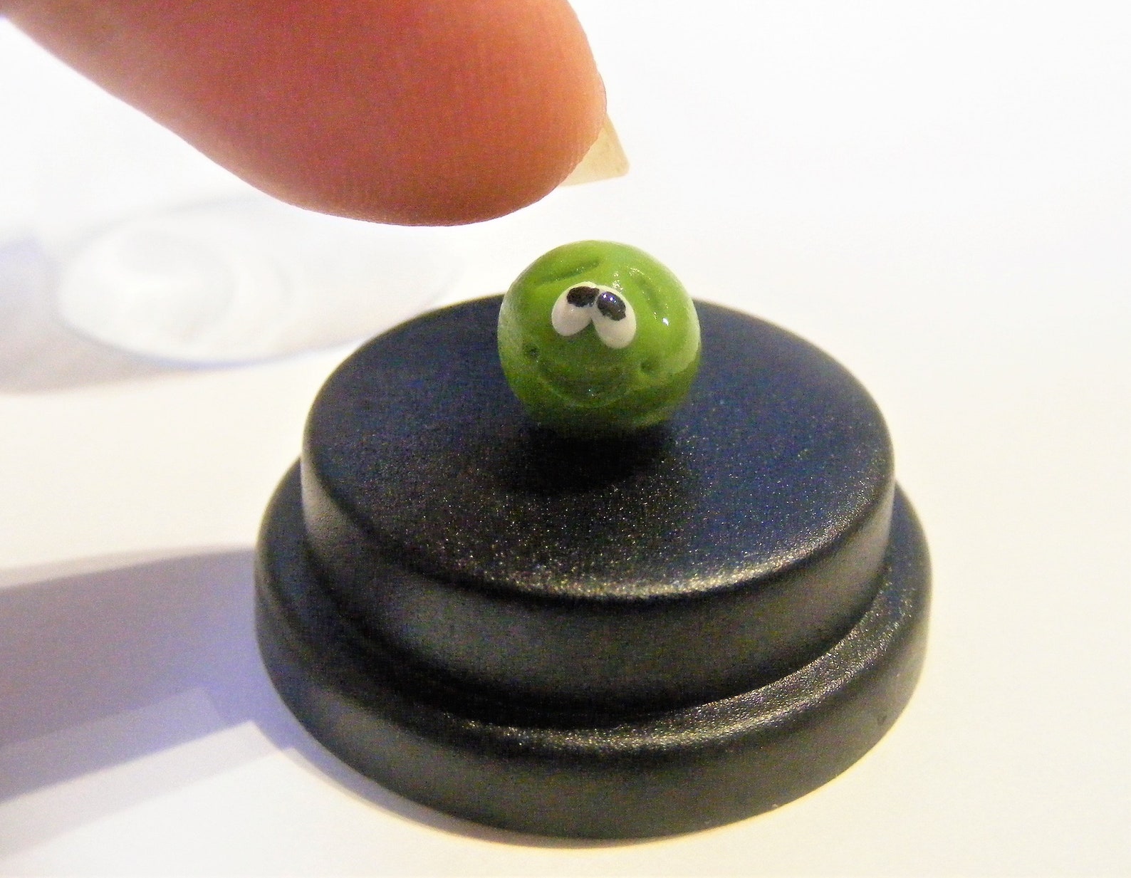 Pea Pet © Garden Pea Gift, Vegetarian Gift, Vegan Gift, Gardener Gift ...