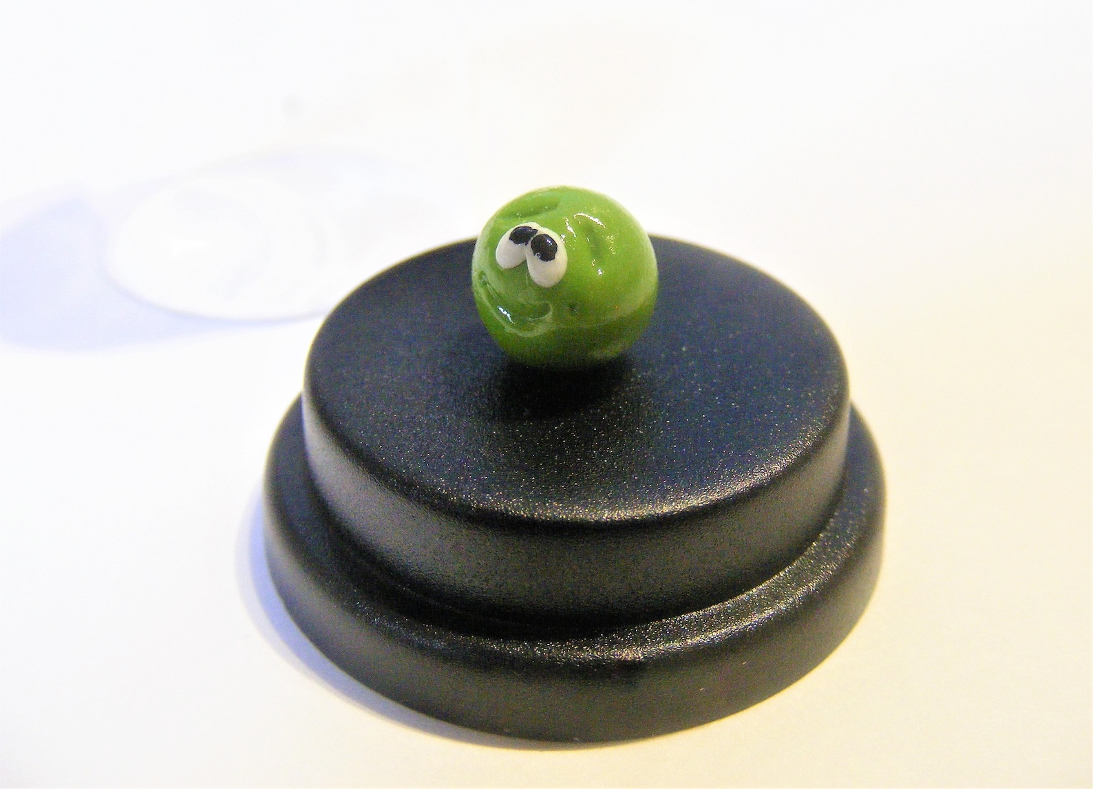 Pea Pet © Garden Pea Gift Vegetarian Gift Vegan Gift - Etsy