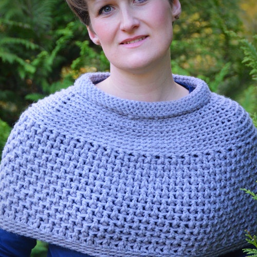 CROCHET PATTERN / Vintage Grey Capelet Instant Download PDF - Etsy