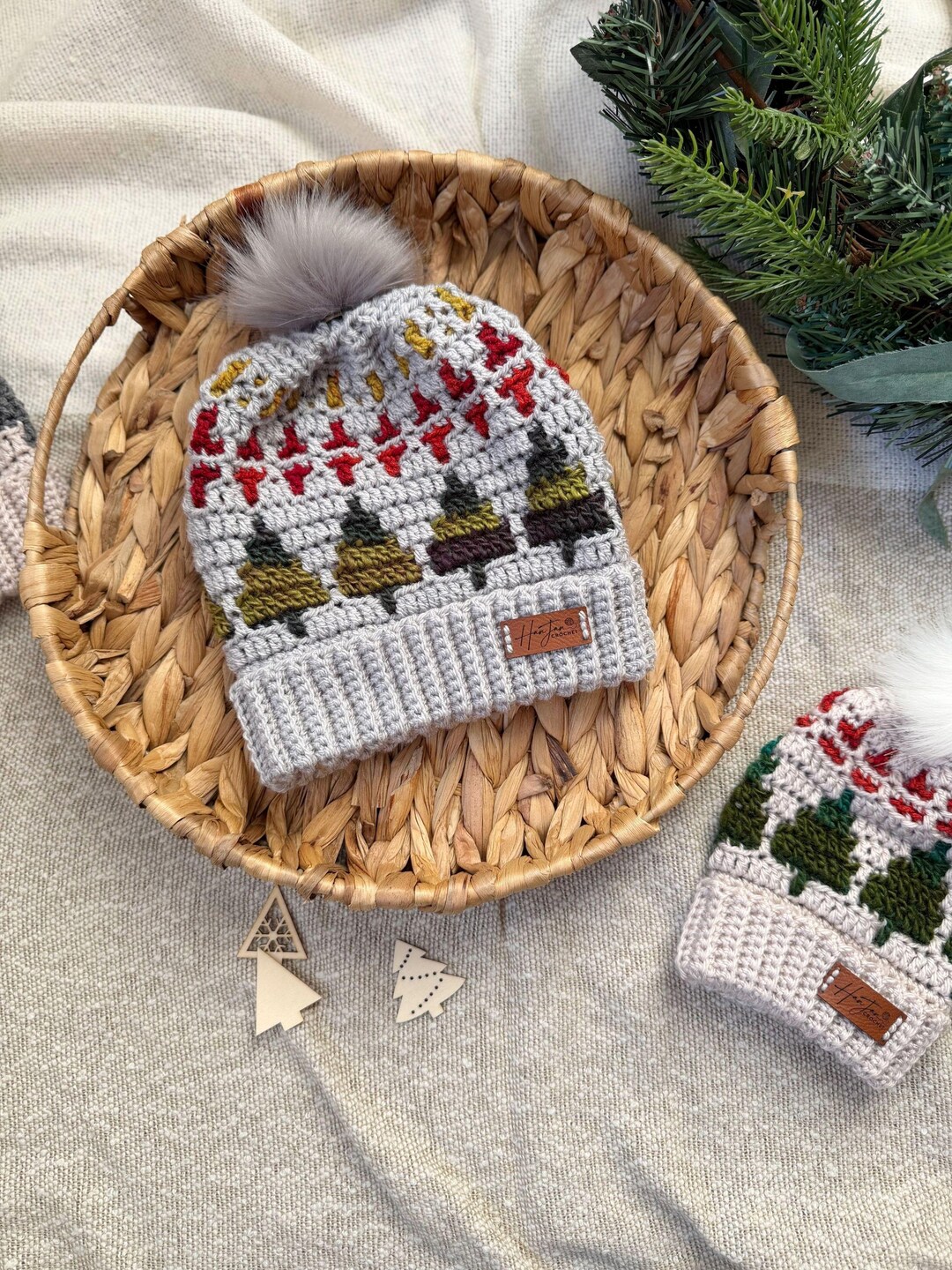 CROCHET PATTERN + VIDEO Twinkling Trees Hat | Overlay Mosaic Christmas ...