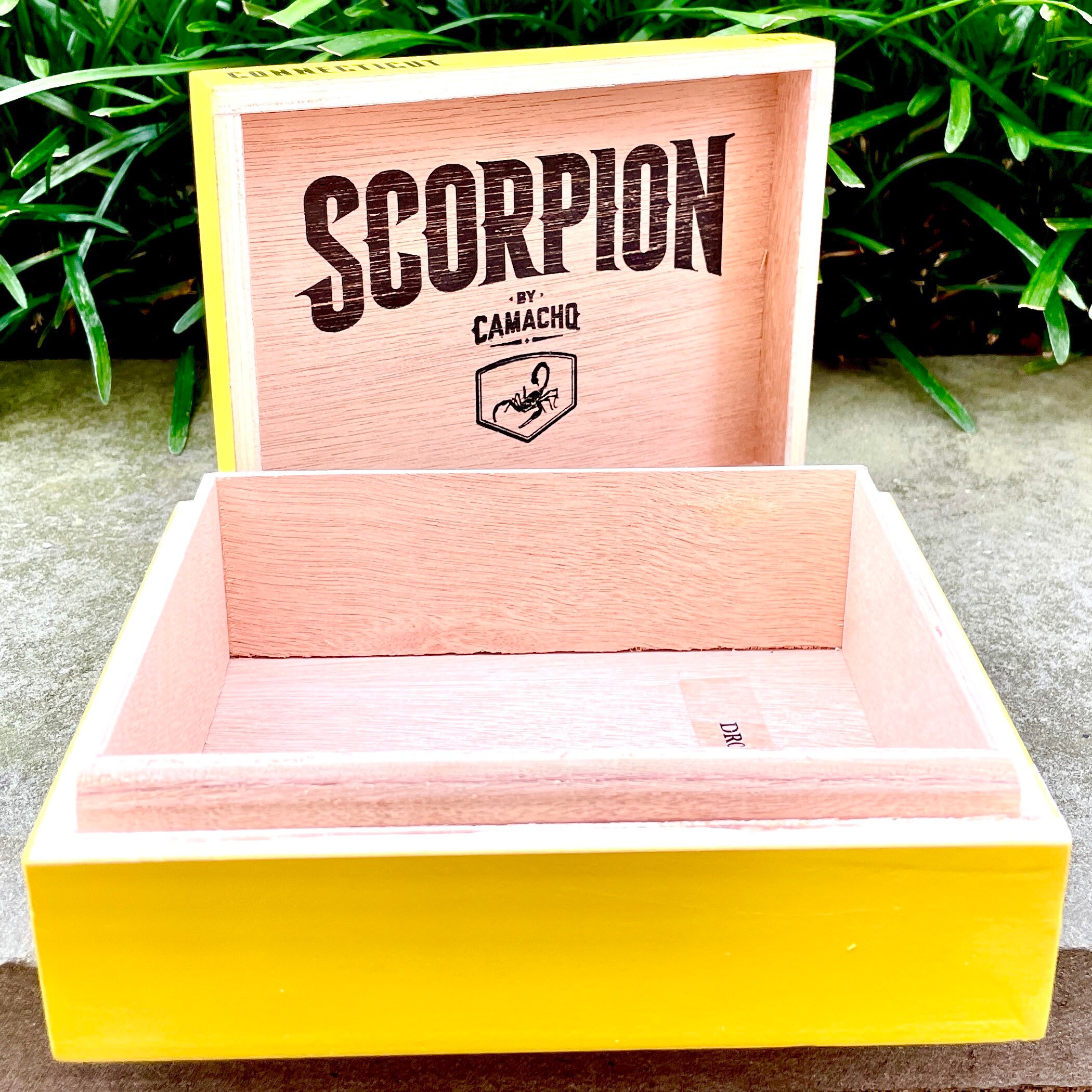 Camacho Scorpion Empty Cigar Box Yellow - Etsy