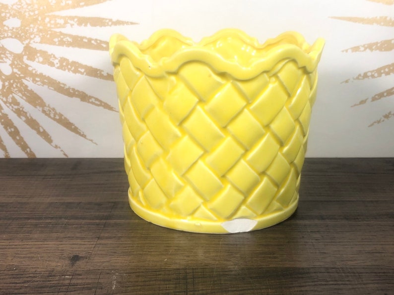 Yellow Lattice Pottery Planter, Vintage Yellow Basket Weave Cache Pot ...