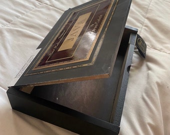 Portable Altar Box - Etsy