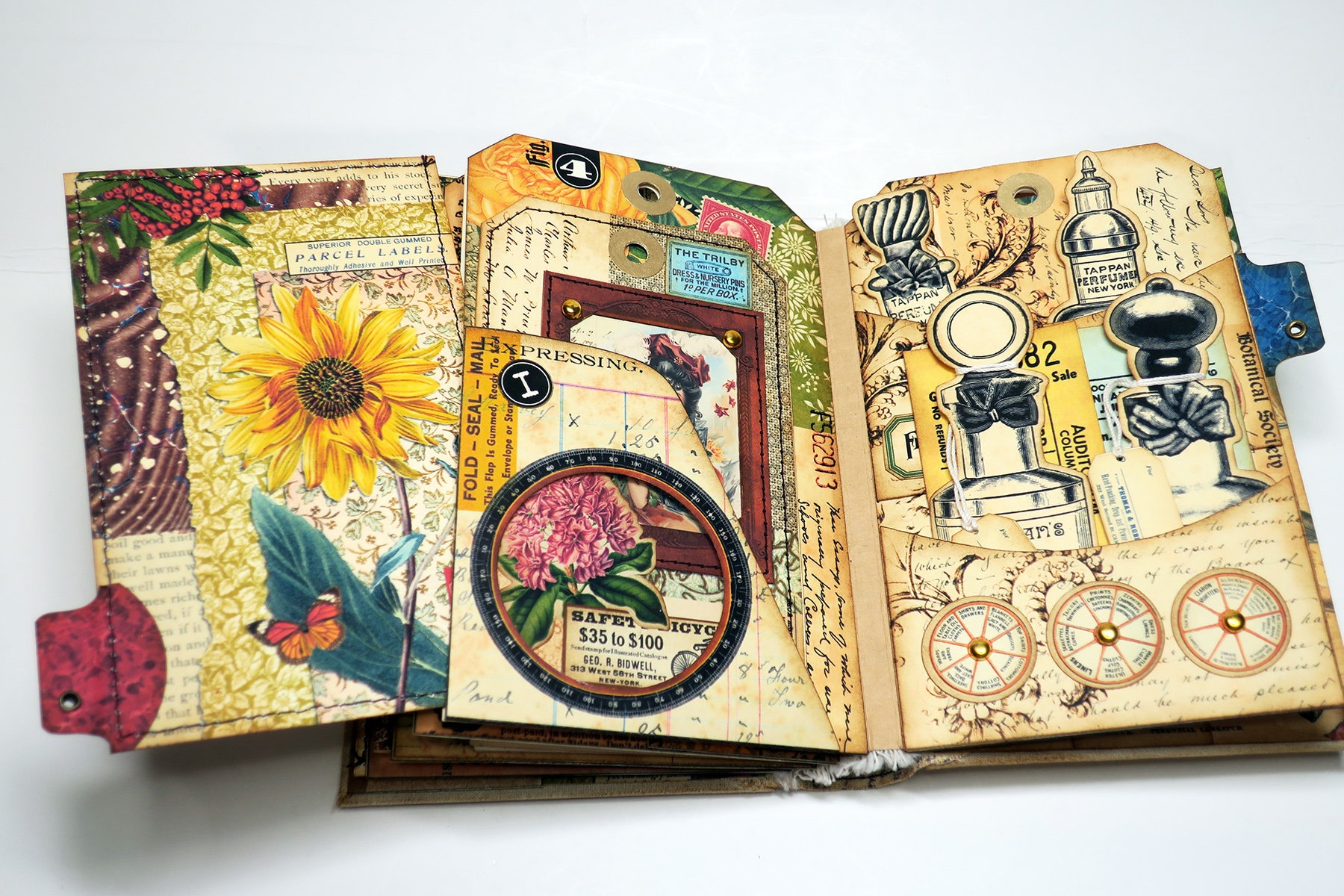 DK15 Interactive Tag Book - Etsy