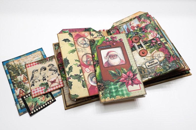 DK25 Christmas Themed Mini Book - Etsy