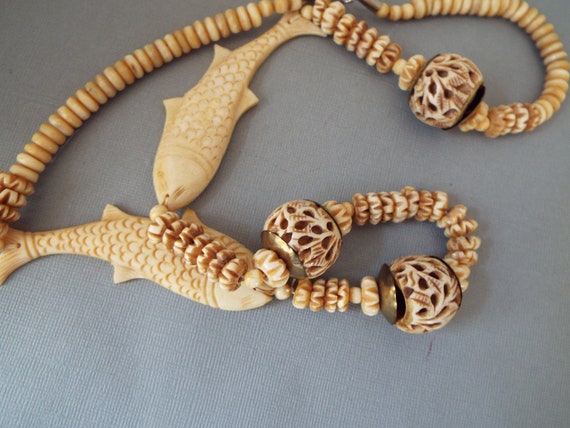carved bone Asian necklace hand carved koi fish neck… - Gem