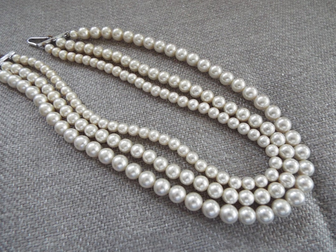 3 Strand Graduated Creamy White Pearl Chocker 14" Necklace 1950s ...
