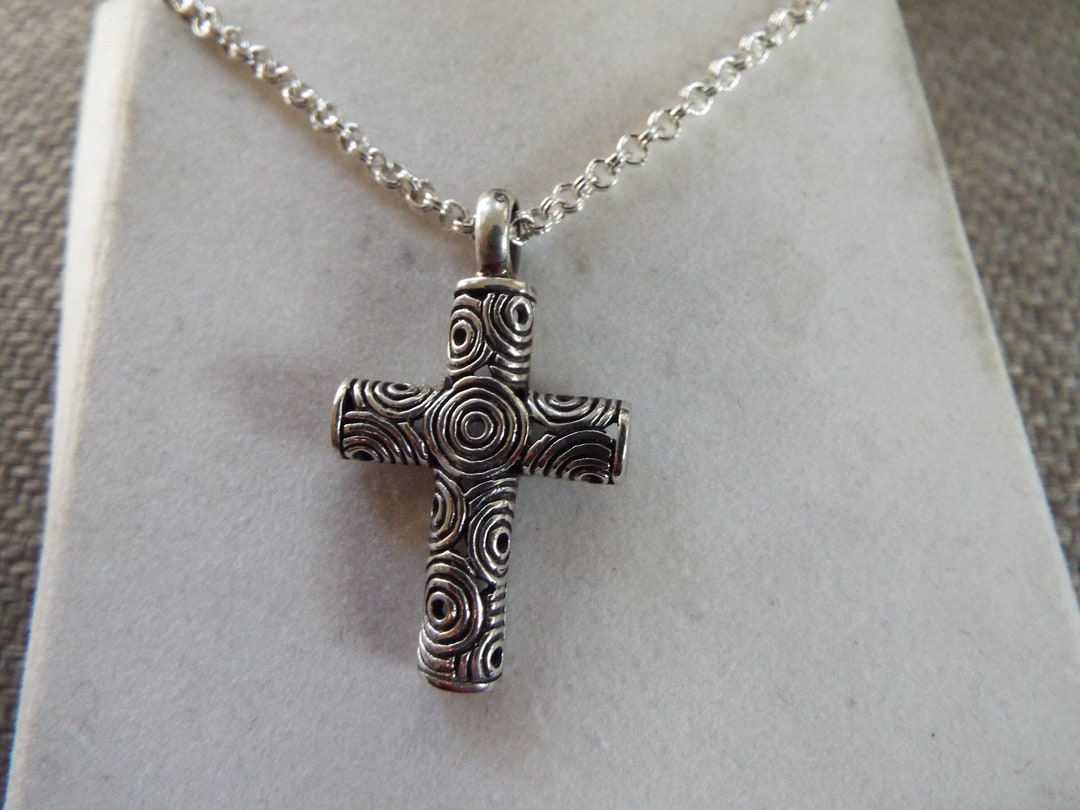 Men's Sterling Silver Scroll Work Cross Pendant Necklace on SS 18" Chain Original Box Religious ...