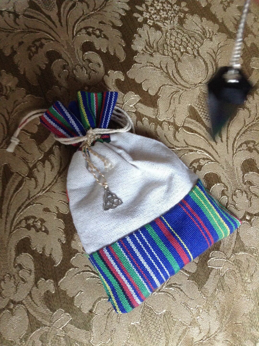 Good Luck Sachet Mojo Bag / Shamrock / Charm / Herbs - Etsy