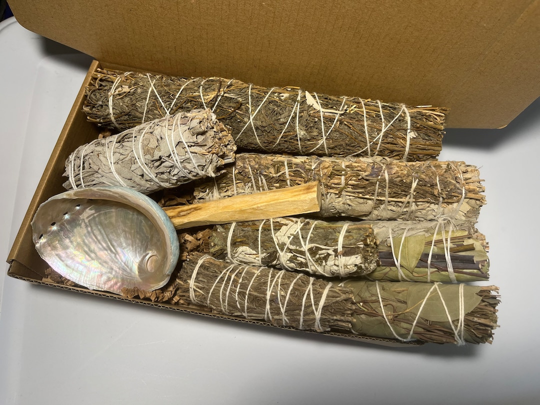 Smudge Stick Bundle / Cleansing and Protection Smudge / Ritual - Etsy
