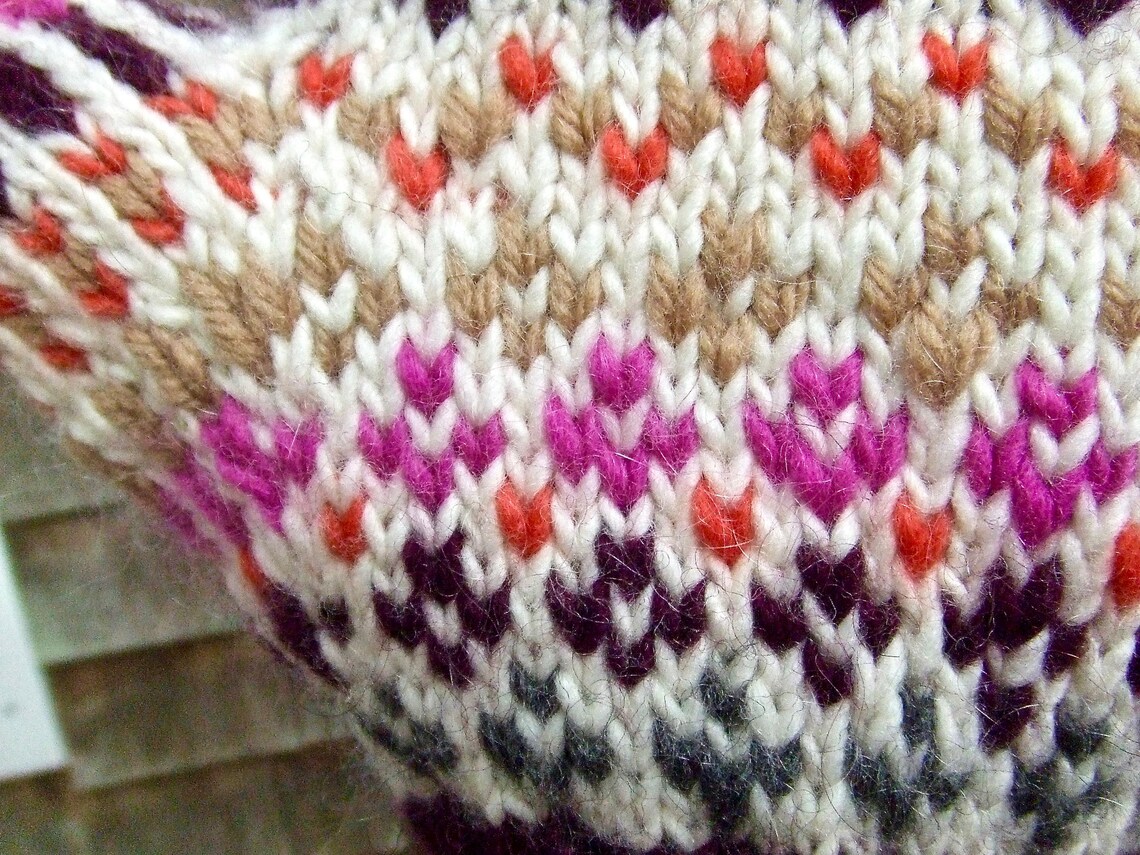 Knitting Pattern – Beach Roses Hat & Mittens, Fair Isle Women's Ladies ...