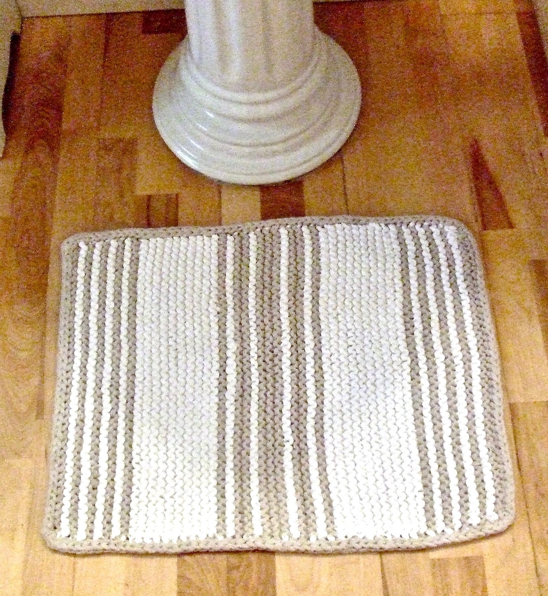 Knitting Pattern – To-a-tee Knit Bath Mat, Bath Kitchen Knit Garter ...