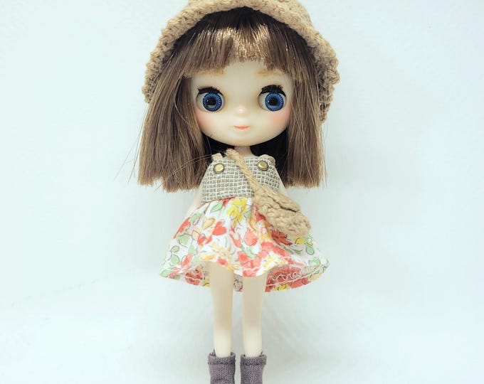Doll Set : Custom Doll With Outfits, Size Petite Blythe / Mini Blythe ...