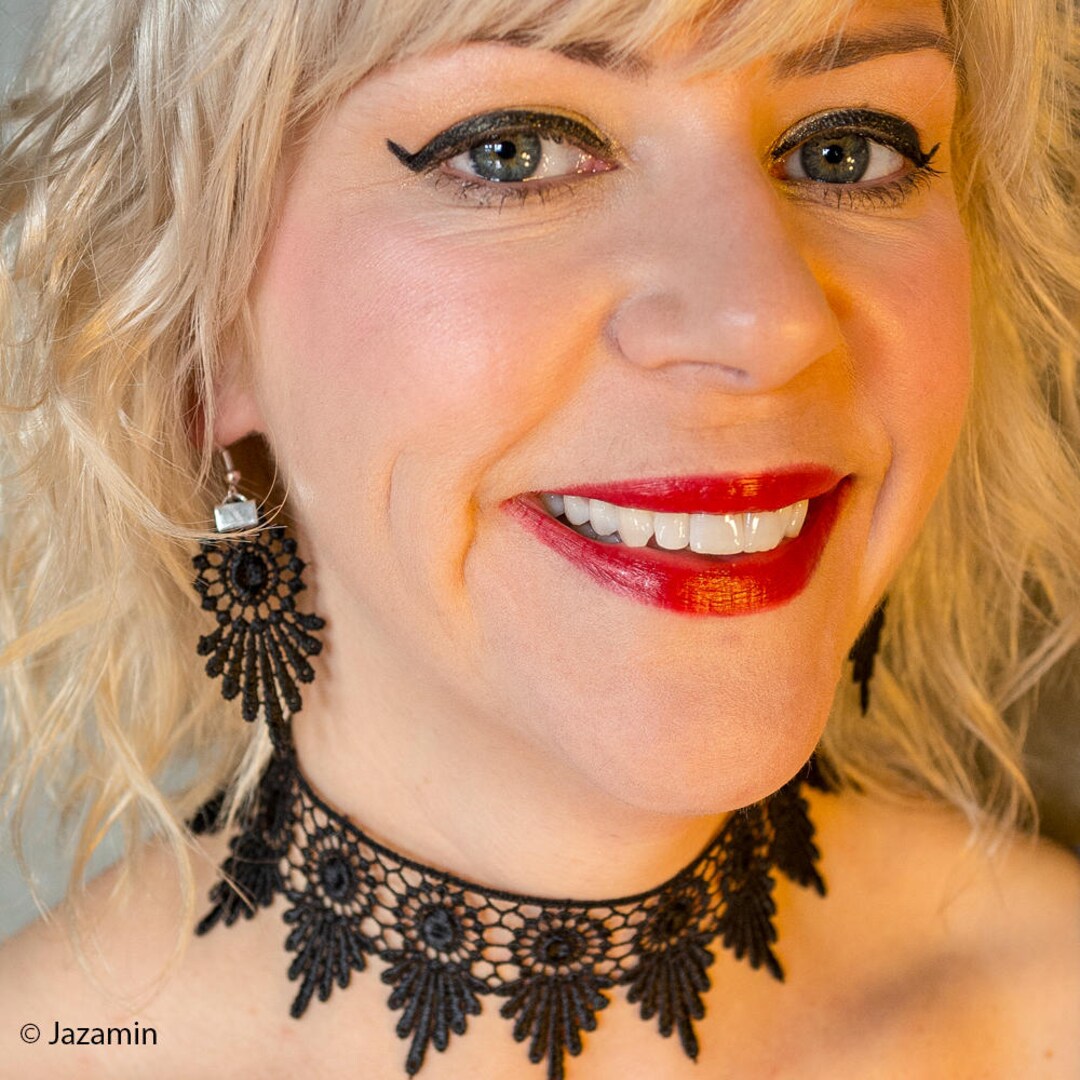 Black Lace Choker - to Compliment Little Black Dress - Etsy