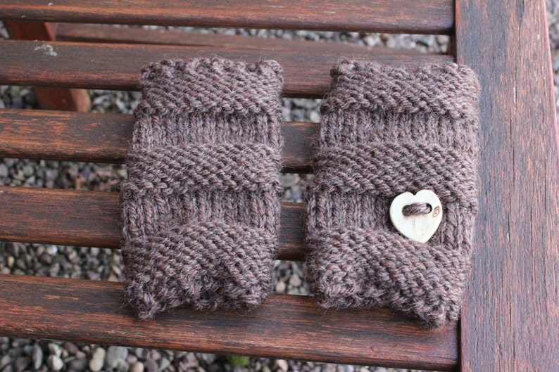 Knitting Pattern Mini Mittens With Button Listing03 - Etsy