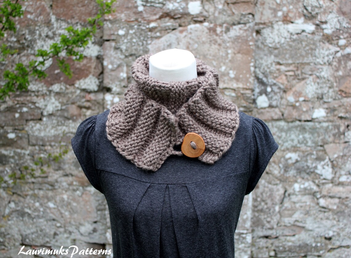 Knitting Patterns for Women, Button Scarf Pattern- Listing134 - Etsy