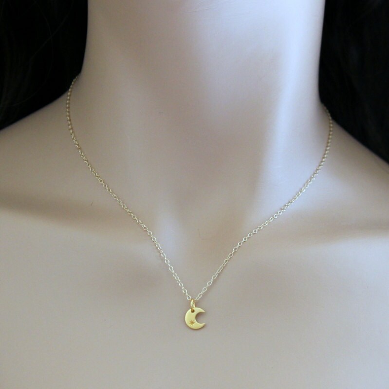 Collar de oro Crescent MOON collar de oro de la luna - Etsy México