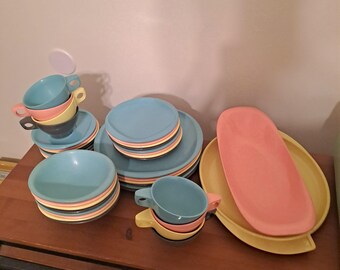 Vintage Dinnerware Sets - Etsy