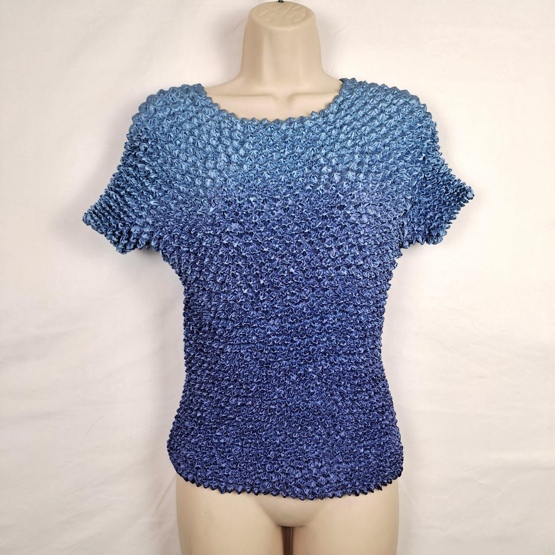 Vintage Y2K Blue Popcorn Top - Etsy