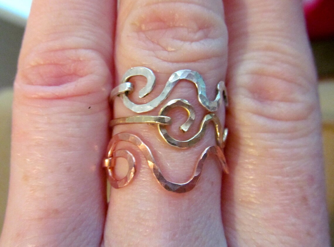 Mississippi River Rings Stackable Set in Hammered 14k Gold - Etsy