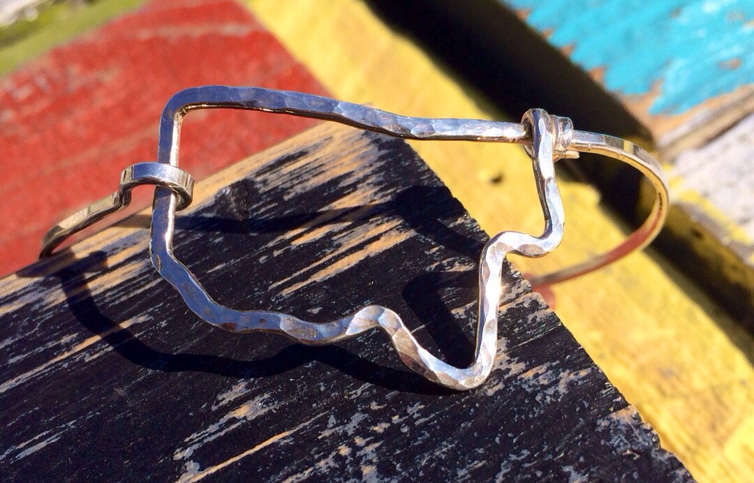 Hammered Sterling Silver Mississippi State Bracelet - Etsy
