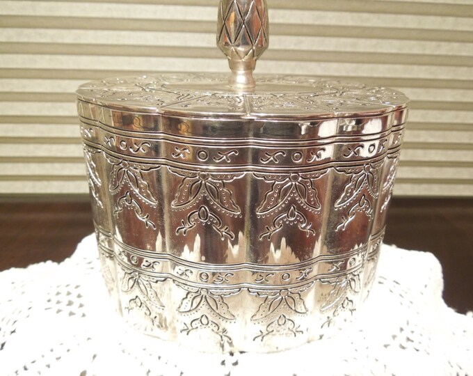 Vintage International Silver Co Oval Trinket Box - Etsy