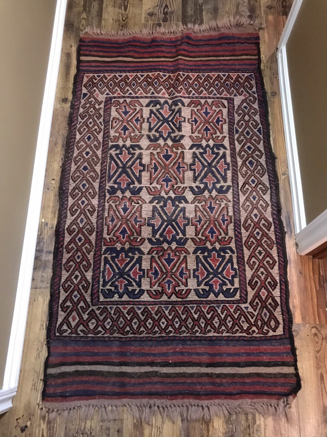 Middle Eastern Area Rug 55" X 29.5" - Etsy