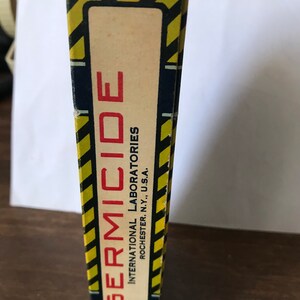 Awesome Moone’s Emerald Oil Original Box and Bottle - Etsy