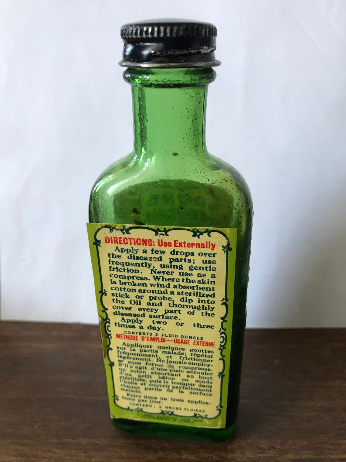 Awesome Moones Emerald Oil Original Box and Bottle - Etsy