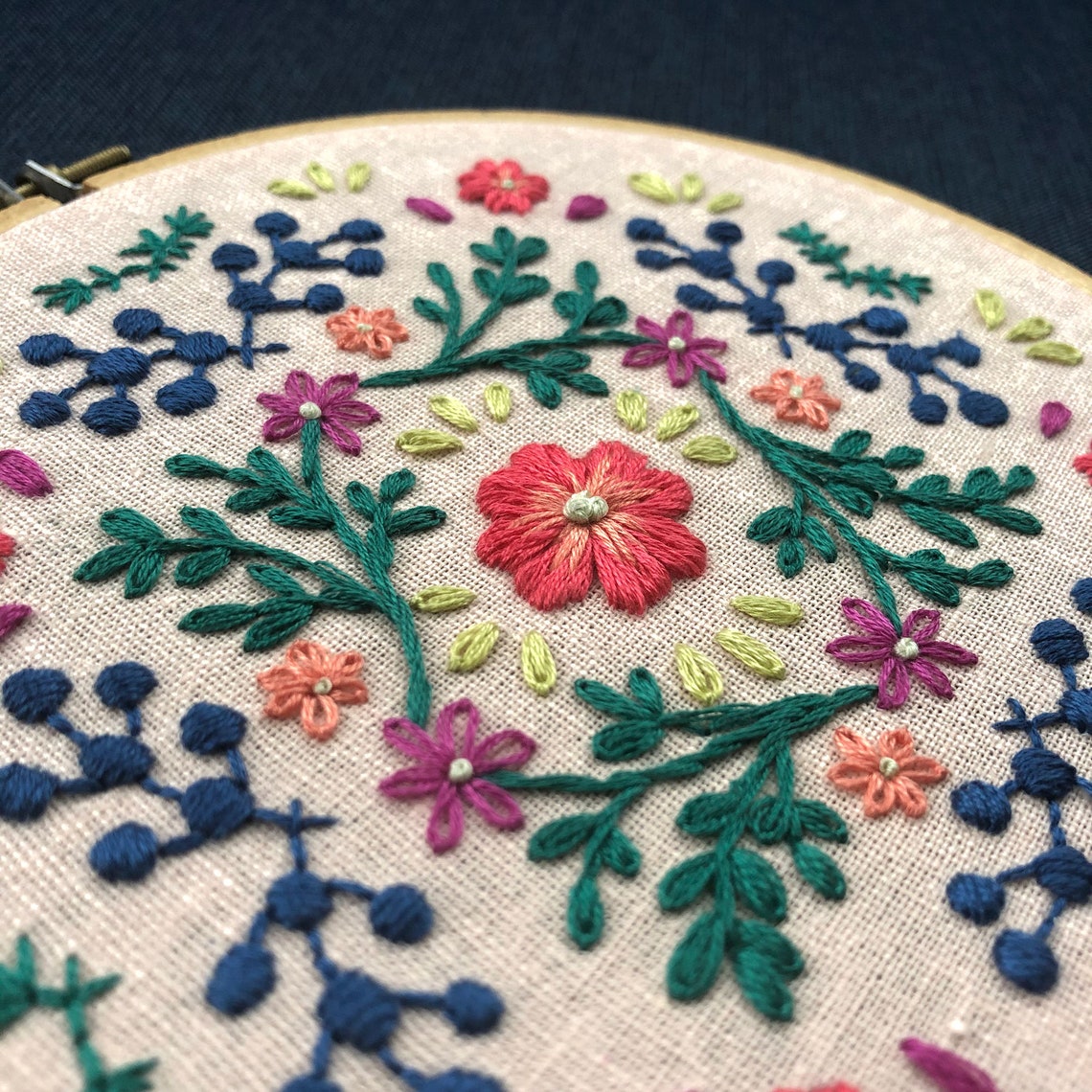 Modern Flower Hand Embroidery PDF Pattern. Beginner Embroidery - Etsy