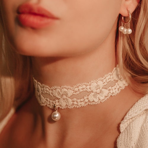 White Lace Choker Necklace Wedding Necklace Bride's | Etsy