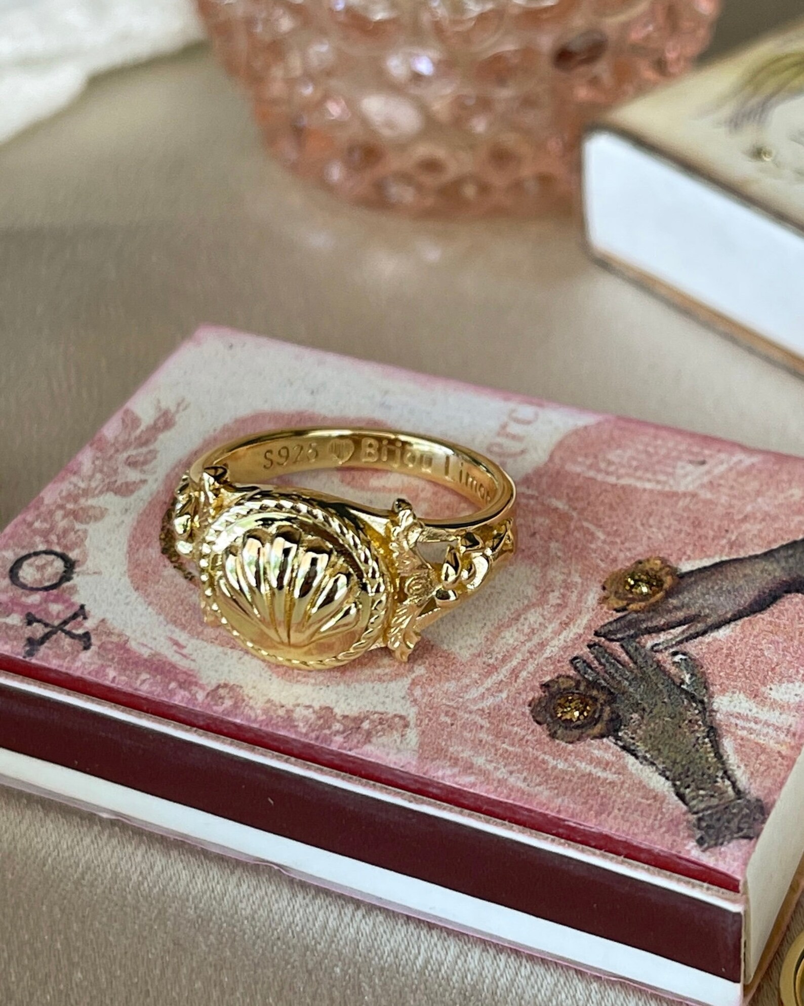 Gold Scallop Ring Venus Ring Gold Shell Ring rococo Style - Etsy
