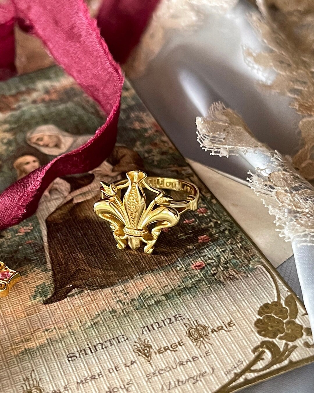 Fleur De Lis Ring French Wedding Ring Parisian Style - Etsy